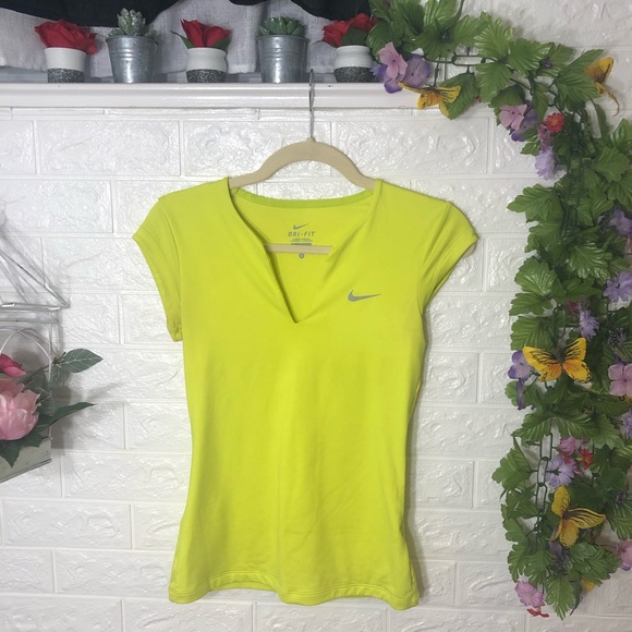 Nike | Tops | 33nike Dri Fit Yellow Short Sleeved Tee S | Poshmark